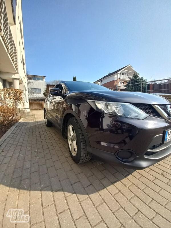 Violet Nissan Qashqai 2014 in Vilnius, with an engine capacity of 1.20 L and mileage of 191 thousand km for 6850 €, photo 2 on AUTOMOTO.COM.LV