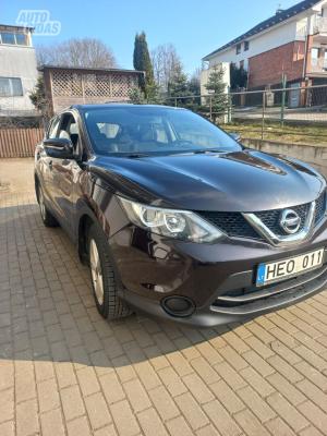 Violets Nissan Qashqai 2014 Viļņa, ar dzinēja tilpumu 1.20 L un nobraukumu 191 tūkst. km par 6850 €, foto 4 vietnē AUTOMOTO.COM.LV