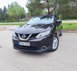 Violets Nissan Qashqai 2014 Radviliškis, ar dzinēja tilpumu 1.20 L un nobraukumu 151 tūkst. km par 7450 €, foto 5 vietnē AUTOMOTO.COM.LV