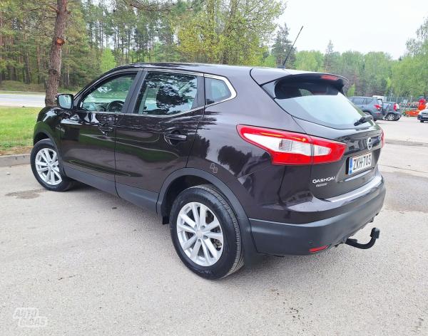 Violets Nissan Qashqai 2014 Radviliškis, ar dzinēja tilpumu 1.20 L un nobraukumu 151 tūkst. km par 7450 €, foto 6 vietnē AUTOMOTO.COM.LV