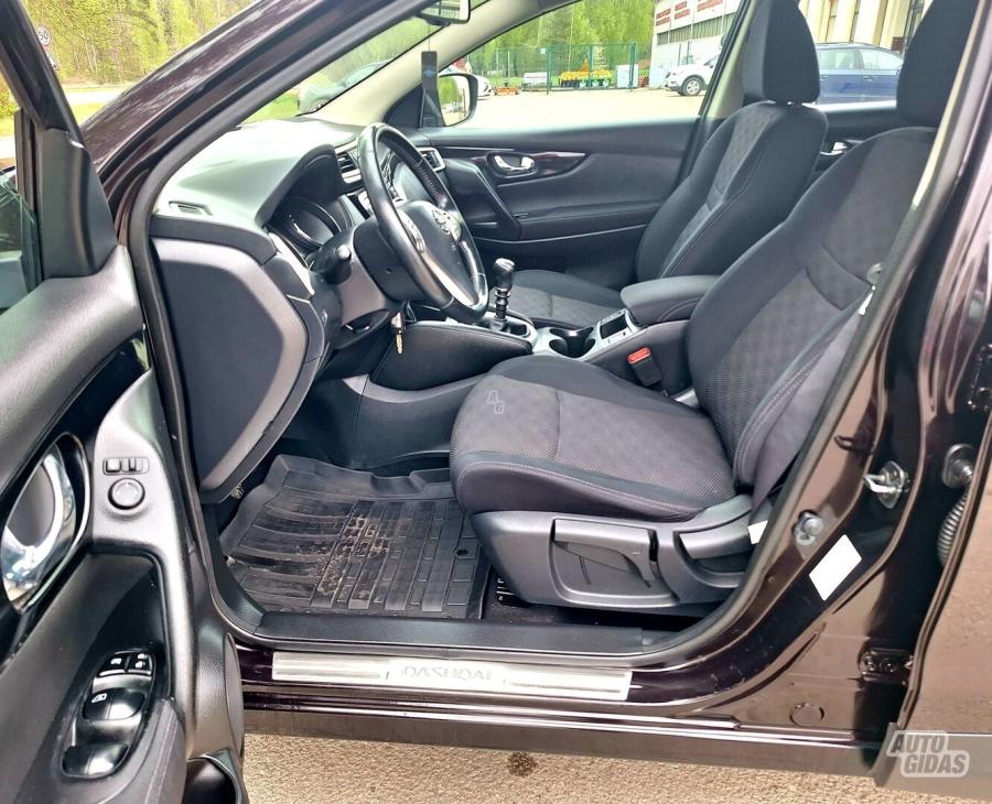 Violets Nissan Qashqai 2014 Radviliškis, ar dzinēja tilpumu 1.20 L un nobraukumu 151 tūkst. km par 7450 €, foto 15 vietnē AUTOMOTO.COM.LV