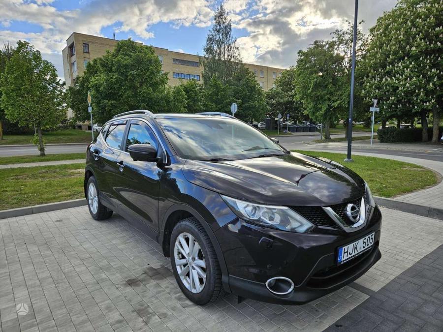 Violets Nissan Qashqai 2014 Šauļi, ar dzinēja tilpumu 1.20 L un nobraukumu 128 tūkst. km par 10000 €, foto 9 vietnē AUTOMOTO.COM.LV
