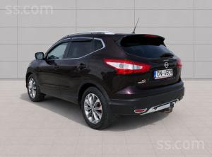 Violets Nissan Qashqai 2014 Rīga, ar dzinēja tilpumu 1.60 L un nobraukumu 200 tūkst. km par 8439 €, foto 6 vietnē AUTOMOTO.COM.LV