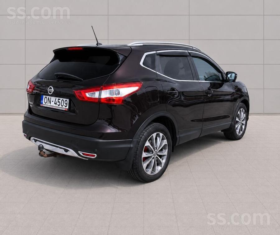 Violets Nissan Qashqai 2014 Rīga, ar dzinēja tilpumu 1.60 L un nobraukumu 200 tūkst. km par 8439 €, foto 7 vietnē AUTOMOTO.COM.LV