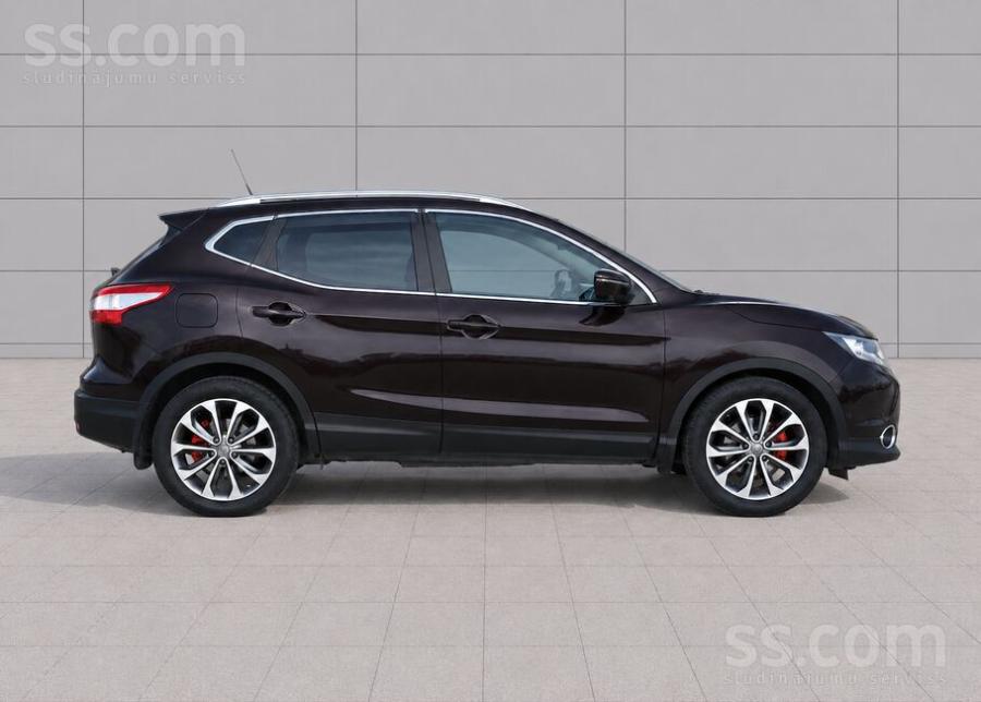 Violets Nissan Qashqai 2014 Rīga, ar dzinēja tilpumu 1.60 L un nobraukumu 200 tūkst. km par 8439 €, foto 8 vietnē AUTOMOTO.COM.LV