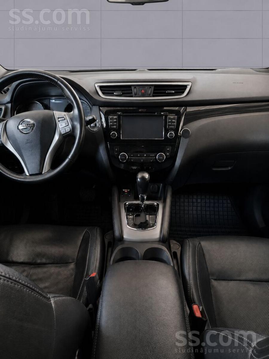 Violets Nissan Qashqai 2014 Rīga, ar dzinēja tilpumu 1.60 L un nobraukumu 200 tūkst. km par 8439 €, foto 11 vietnē AUTOMOTO.COM.LV