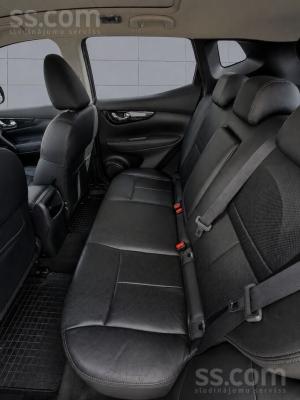 Violets Nissan Qashqai 2014 Rīga, ar dzinēja tilpumu 1.60 L un nobraukumu 200 tūkst. km par 8439 €, foto 13 vietnē AUTOMOTO.COM.LV