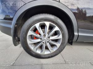 Violets Nissan Qashqai 2014 Rīga, ar dzinēja tilpumu 1.60 L un nobraukumu 200 tūkst. km par 8439 €, foto 22 vietnē AUTOMOTO.COM.LV