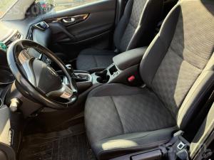 Violet Nissan Qashqai 2014 in Riga, with an engine capacity of 1.60 L and mileage of 181 thousand km for 6750 €, photo 10 on AUTOMOTO.COM.LV