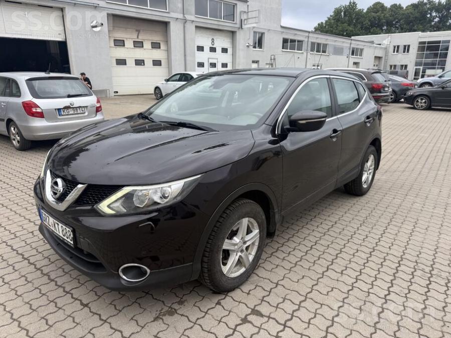 Violet Nissan Qashqai 2014 in Riga, with an engine capacity of 1.60 L and mileage of 181 thousand km for 6750 €, photo 22 on AUTOMOTO.COM.LV