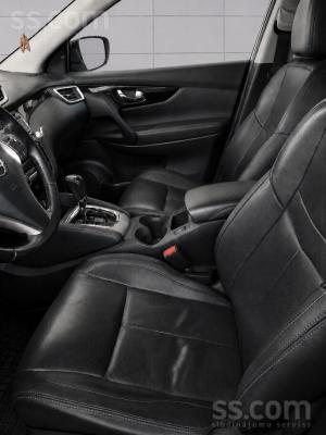Violets Nissan Qashqai 2014 Rīga, ar dzinēja tilpumu 1.60 L un nobraukumu 200 tūkst. km par 8439 €, foto 12 vietnē AUTOMOTO.COM.LV