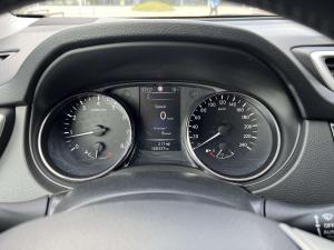 Violet Nissan Qashqai 2014 in Siauliai, with an engine capacity of 1.20 L and mileage of 168 thousand km for 7300 €, photo 9 on AUTOMOTO.COM.LV