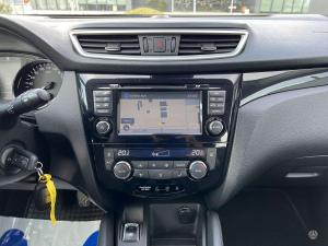 Violet Nissan Qashqai 2014 in Siauliai, with an engine capacity of 1.20 L and mileage of 168 thousand km for 7300 €, photo 12 on AUTOMOTO.COM.LV