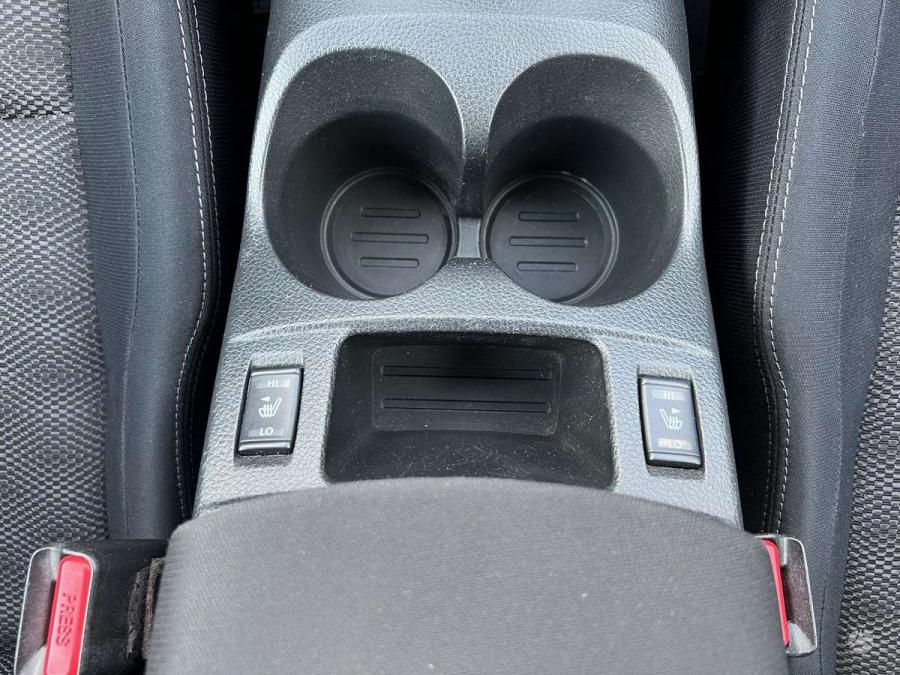 Violet Nissan Qashqai 2014 in Siauliai, with an engine capacity of 1.20 L and mileage of 168 thousand km for 7300 €, photo 15 on AUTOMOTO.COM.LV