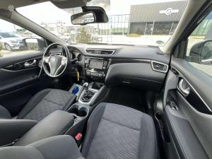 Violet Nissan Qashqai 2014 in Siauliai, with an engine capacity of 1.20 L and mileage of 168 thousand km for 7300 €, photo 21 on AUTOMOTO.COM.LV