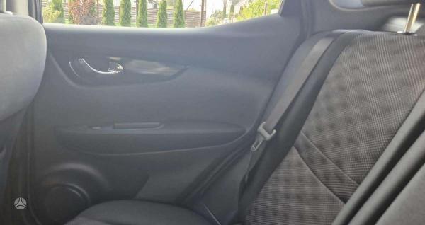 Violets Nissan Qashqai 2014 Šauļi, ar dzinēja tilpumu 1.20 L un nobraukumu 137 tūkst. km par 7300 €, foto 6 vietnē AUTOMOTO.COM.LV