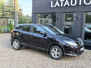 Violets Nissan Qashqai 2014 Rīga, ar dzinēja tilpumu 1.60 L un nobraukumu 181 tūkst. km par 6500 €, foto 4 vietnē AUTOMOTO.COM.LV