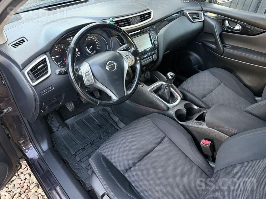 Violets Nissan Qashqai 2014 Rīga, ar dzinēja tilpumu 1.60 L un nobraukumu 181 tūkst. km par 6500 €, foto 16 vietnē AUTOMOTO.COM.LV