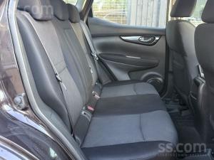 Violets Nissan Qashqai 2014 Rīga, ar dzinēja tilpumu 1.60 L un nobraukumu 181 tūkst. km par 6500 €, foto 20 vietnē AUTOMOTO.COM.LV