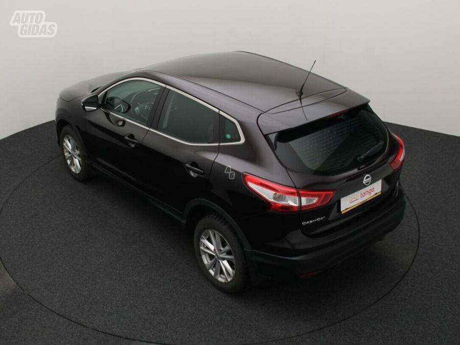 Violet Nissan Qashqai 2015 in Vilnius, with an engine capacity of 1.20 L and mileage of 119 thousand km for 9299 €, photo 12 on AUTOMOTO.COM.LV