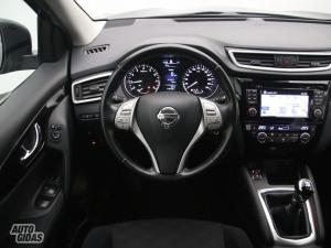 Violet Nissan Qashqai 2015 in Vilnius, with an engine capacity of 1.20 L and mileage of 119 thousand km for 9299 €, photo 17 on AUTOMOTO.COM.LV