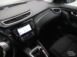 Violet Nissan Qashqai 2015 in Vilnius, with an engine capacity of 1.20 L and mileage of 119 thousand km for 9299 €, photo 21 on AUTOMOTO.COM.LV