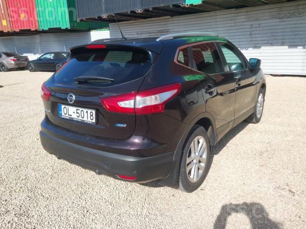 Violet Nissan Qashqai 2015 in Riga, with an engine capacity of 1.50 L and mileage of 115 thousand km for 8600 €, photo 2 on AUTOMOTO.COM.LV