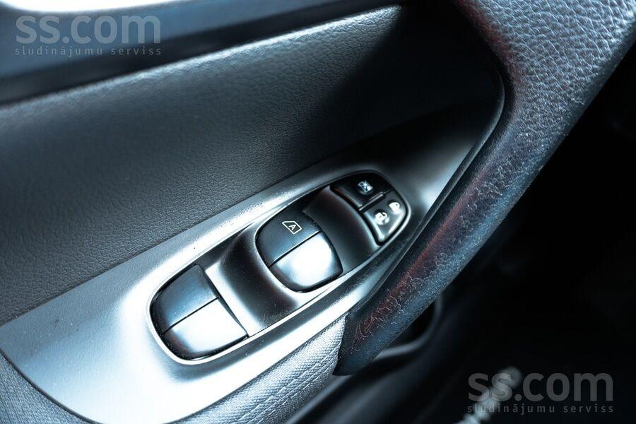 Violets Nissan Qashqai 2015 Rīga, ar dzinēja tilpumu 1.20 L un nobraukumu 152 tūkst. km par 8790 €, foto 15 vietnē AUTOMOTO.COM.LV