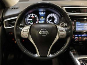 Violet Nissan Qashqai 2015 in Vilnius, with an engine capacity of 1.60 L and mileage of 155 thousand km for 8650 €, photo 21 on AUTOMOTO.COM.LV