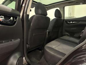 Violet Nissan Qashqai 2015 in Vilnius, with an engine capacity of 1.60 L and mileage of 155 thousand km for 8650 €, photo 30 on AUTOMOTO.COM.LV