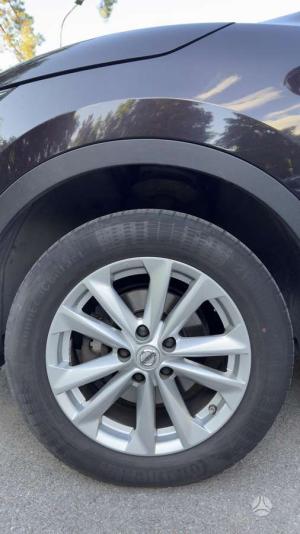 Violets Nissan Qashqai 2015 Viļņa, ar dzinēja tilpumu 1.20 L un nobraukumu 119 tūkst. km par 9400 €, foto 22 vietnē AUTOMOTO.COM.LV