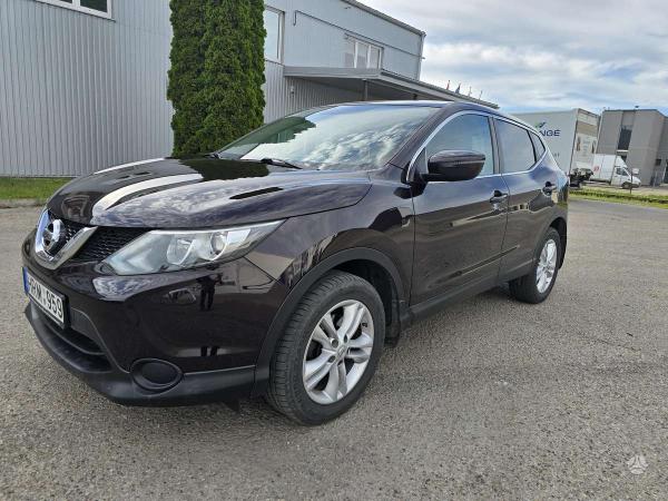Violets Nissan Qashqai 2015 Prienai, ar dzinēja tilpumu 1.46 L un nobraukumu 150 tūkst. km par 9499 €, foto 1 vietnē AUTOMOTO.COM.LV