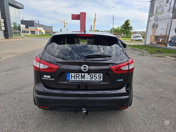 Violets Nissan Qashqai 2015 Prienai, ar dzinēja tilpumu 1.46 L un nobraukumu 150 tūkst. km par 9499 €, foto 6 vietnē AUTOMOTO.COM.LV