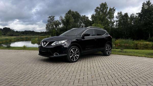 Violets Nissan Qashqai 2015 Utena, ar dzinēja tilpumu 1.20 L un nobraukumu 229 tūkst. km par 7250 €, foto 1 vietnē AUTOMOTO.COM.LV