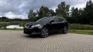 Violet Nissan Qashqai 2015 in Utena, with an engine capacity of 1.20 L and mileage of 229 thousand km for 7250 €, photo  on AUTOMOTO.COM.LV