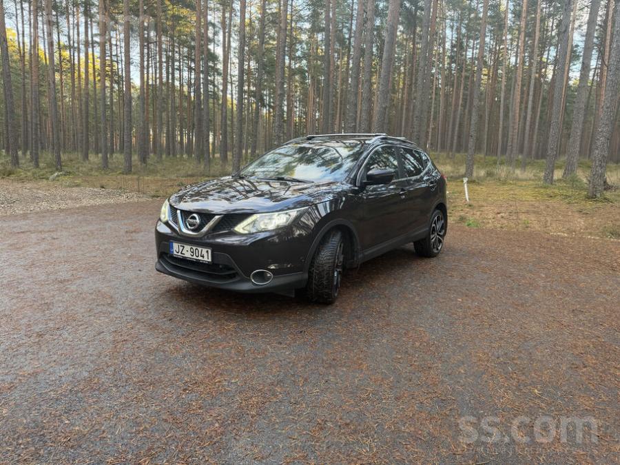 Фиолетовый Ниссан Кашкай 2015 в Рига, объемом двигателя 1.60 л и пробегом 280 тыс. км за 7000 €, фото 1 на AUTOMOTO.COM.LV