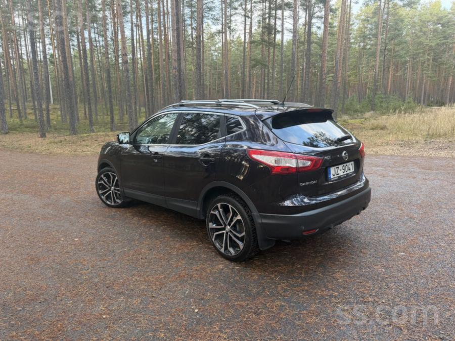 Фиолетовый Ниссан Кашкай 2015 в Рига, объемом двигателя 1.60 л и пробегом 280 тыс. км за 7000 €, фото 4 на AUTOMOTO.COM.LV