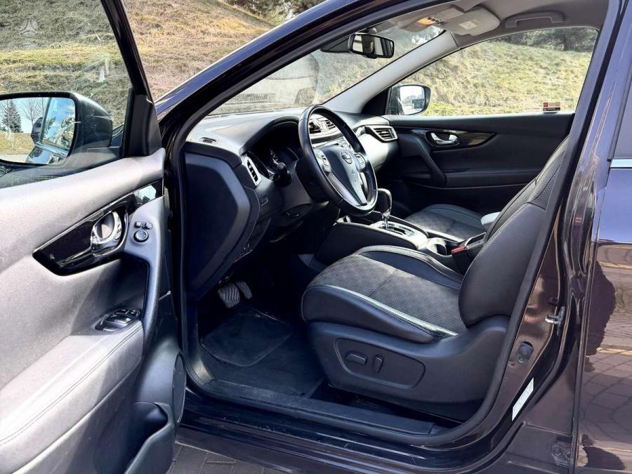 Violets Nissan Qashqai 2015 Viļņa, ar dzinēja tilpumu 1.60 L un nobraukumu 149 tūkst. km par 6200 €, foto 8 vietnē AUTOMOTO.COM.LV