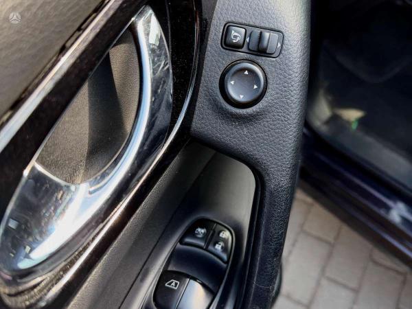 Violets Nissan Qashqai 2015 Viļņa, ar dzinēja tilpumu 1.60 L un nobraukumu 149 tūkst. km par 6200 €, foto 9 vietnē AUTOMOTO.COM.LV