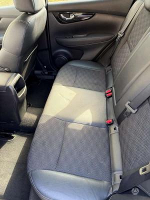 Violets Nissan Qashqai 2015 Viļņa, ar dzinēja tilpumu 1.60 L un nobraukumu 149 tūkst. km par 6200 €, foto 13 vietnē AUTOMOTO.COM.LV