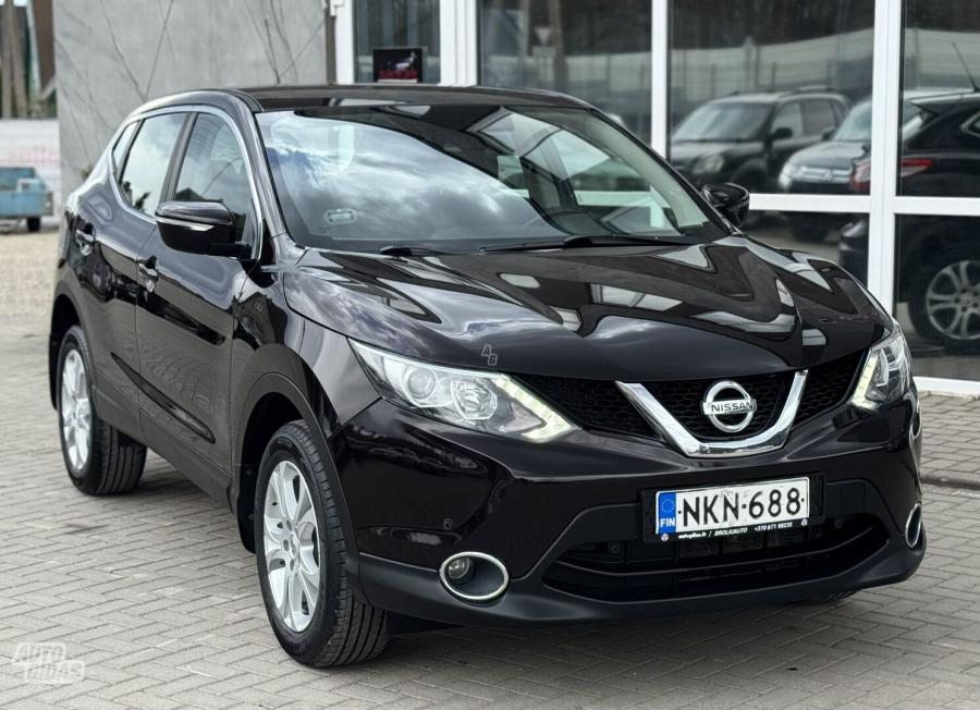 Violet Nissan Qashqai 2016 in Radviliskis, with an engine capacity of 1.20 L and mileage of 97 thousand km for 9250 €, photo 7 on AUTOMOTO.COM.LV