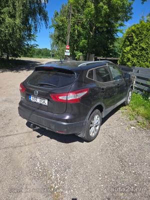 Violets Nissan Qashqai 2016 Tallina, ar dzinēja tilpumu 1.20 L un nobraukumu 199 tūkst. km par 6900 €, foto 3 vietnē AUTOMOTO.COM.LV