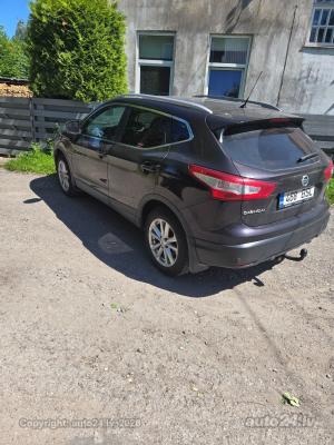 Violets Nissan Qashqai 2016 Tallina, ar dzinēja tilpumu 1.20 L un nobraukumu 199 tūkst. km par 6900 €, foto 6 vietnē AUTOMOTO.COM.LV