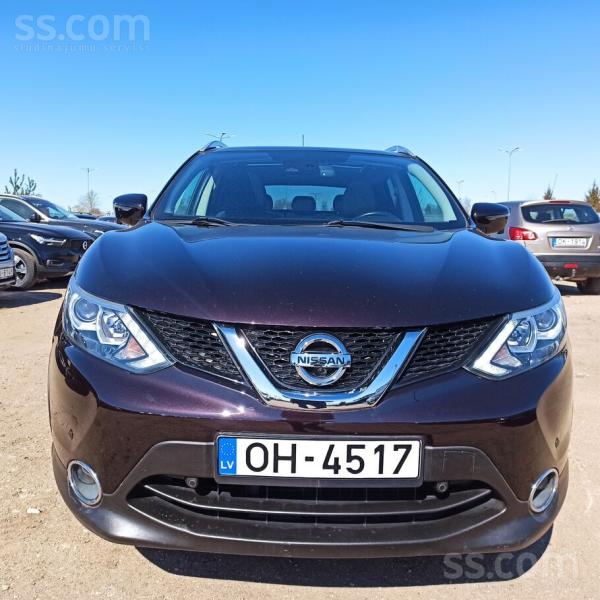 Violet Nissan Qashqai 2016 in Daugavpils, with an engine capacity of 1.50 L and mileage of 0 thousand km for 9650 €, photo 3 on AUTOMOTO.COM.LV