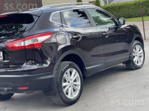 Violets Nissan Qashqai 2016 Rīga, ar dzinēja tilpumu 1.20 L un nobraukumu 109 tūkst. km par 10200 €, foto 13 vietnē AUTOMOTO.COM.LV