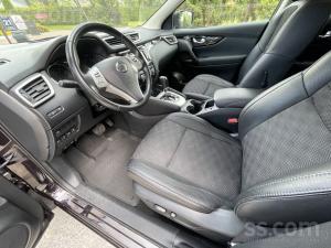 Violets Nissan Qashqai 2016 Rīga, ar dzinēja tilpumu 1.20 L un nobraukumu 109 tūkst. km par 10200 €, foto 23 vietnē AUTOMOTO.COM.LV