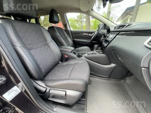 Violets Nissan Qashqai 2016 Rīga, ar dzinēja tilpumu 1.20 L un nobraukumu 109 tūkst. km par 10200 €, foto 31 vietnē AUTOMOTO.COM.LV