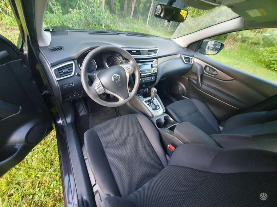 Violets Nissan Qashqai 2016 Kauņa, ar dzinēja tilpumu 1.20 L un nobraukumu 144 tūkst. km par 8600 €, foto 9 vietnē AUTOMOTO.COM.LV