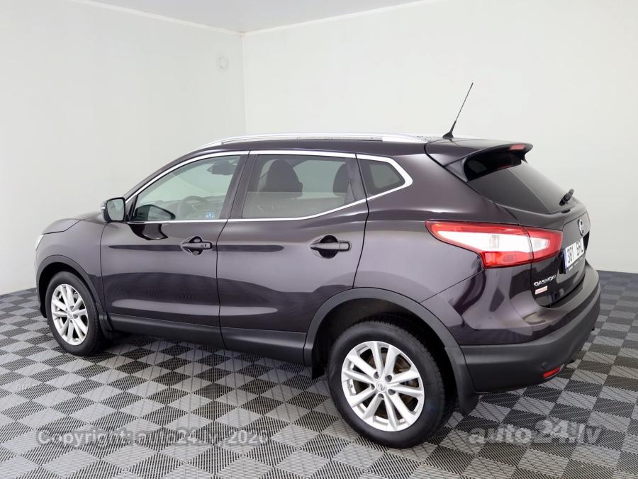 Violets Nissan Qashqai 2016 Tallina, ar dzinēja tilpumu 1.20 L un nobraukumu 186 tūkst. km par 4499 €, foto 5 vietnē AUTOMOTO.COM.LV