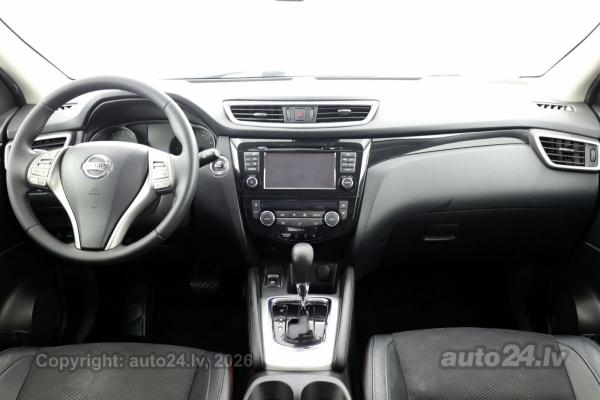 Nissan Qashqai 2016 Tallina vietnē Violets Nissan Qashqai 2016 Tallina, ar dzinēja tilpumu 1.20 L un nobraukumu 186 tūkst. km par 4499 €, foto 6 vietnē AUTOMOTO.COM.LV